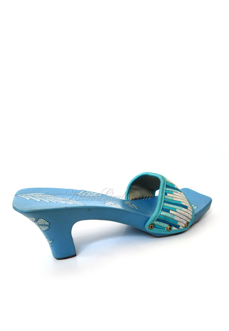 Kelom Geulis Biru Langit Anyaman Mendong | Kelom Geulis Khas ...